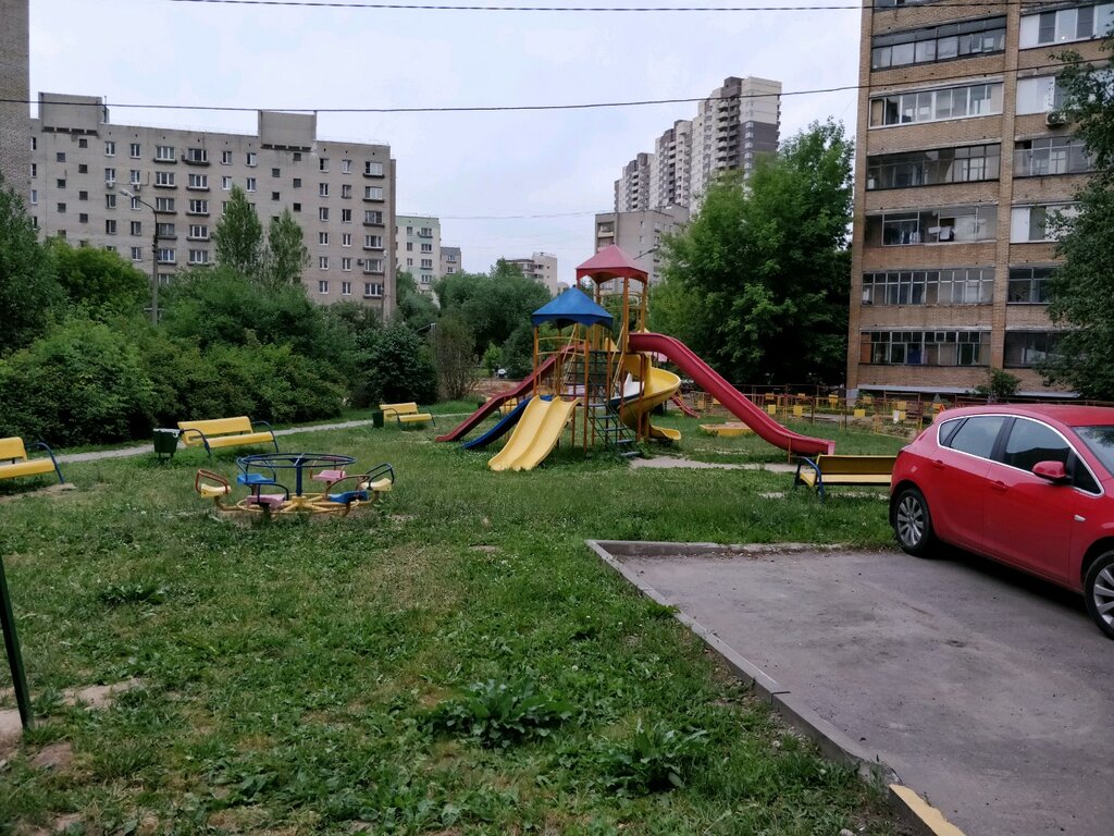 Oyun alanı Детские игровые залы и площадки, Reutov, foto