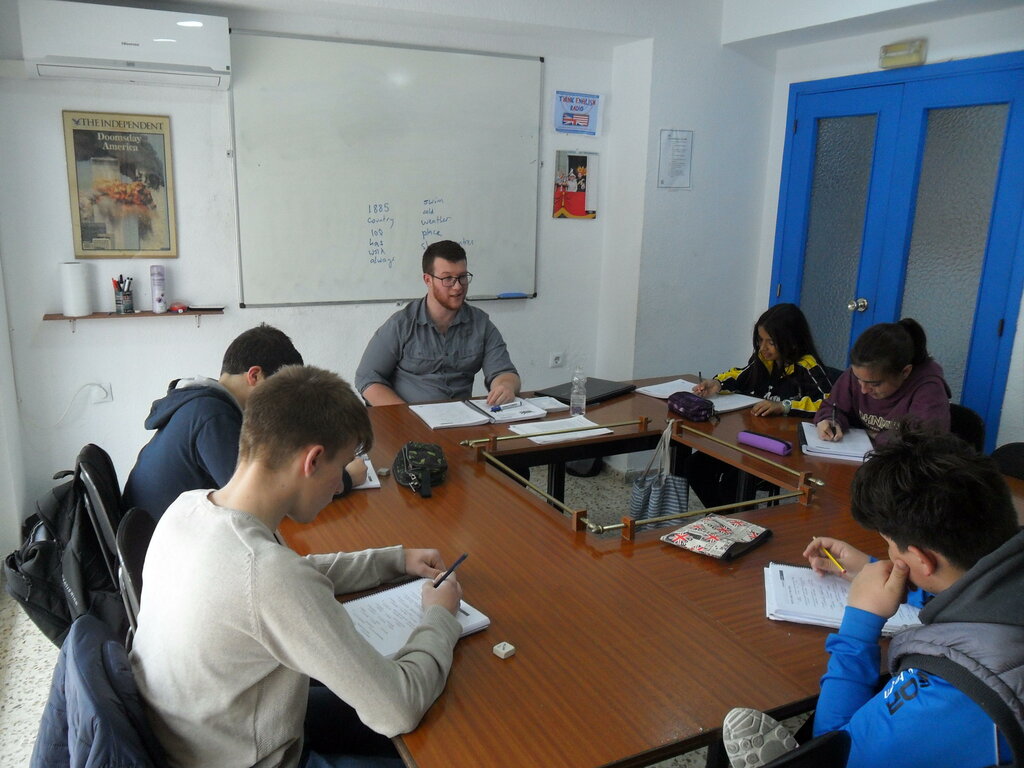 Yabancı dil kursları Think English Cartagena, Murcia, foto