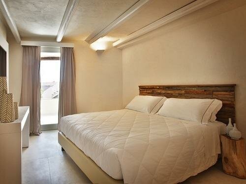 Otel Colonna Grand Hotel Capo Testa, Sardunya, foto