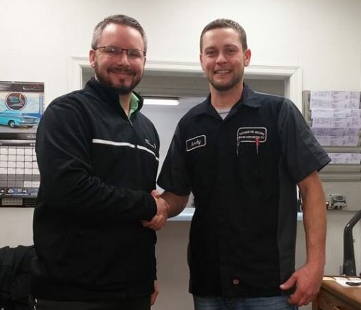 Otomobil servisi Hafkemeyer Motors, Kansas City, foto