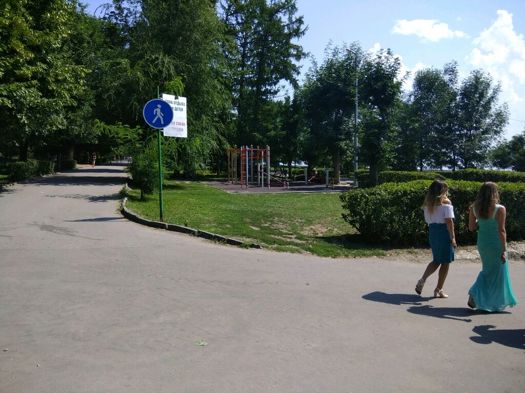 Oyun alanı Playground, Saratov, foto