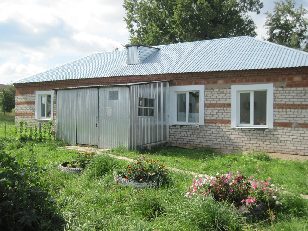 Aile sağlığı merkezi Юськинский фельдшерско-акушерский пункт, Udmurtiya, foto