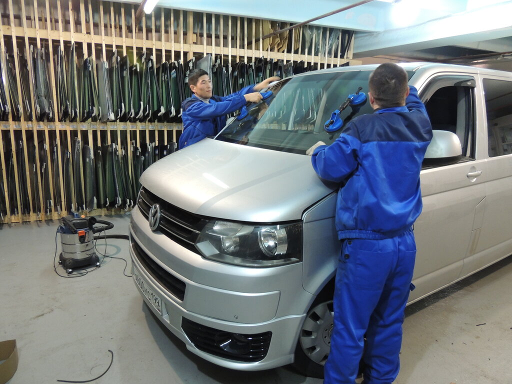 Otomobil camları Steklo-car, Moskova, foto