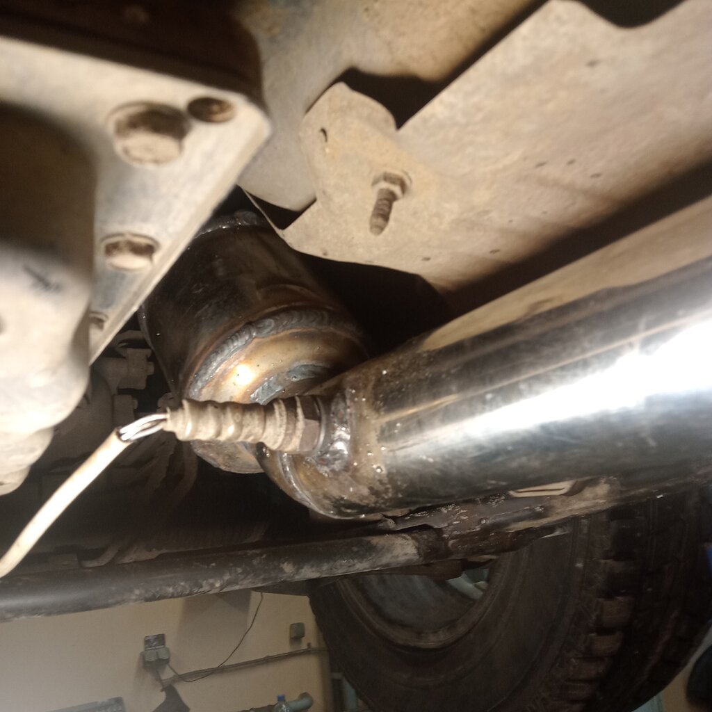 Otomobil servisi Burning Pipes, Moskova ve Moskovskaya oblastı, foto