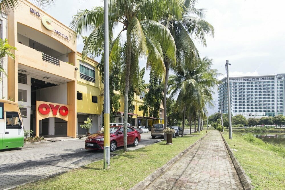 Otel Oyo 1189 Big C Motel, , foto