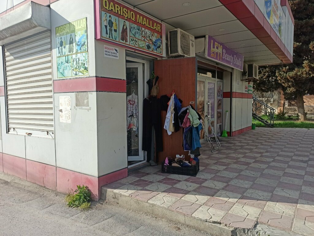 Mini-market Qarişiq Mallar, Bakü, foto