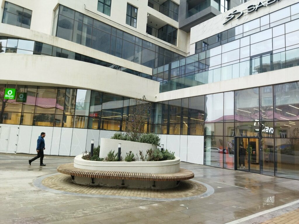 ATM'ler Unibank, Bakü, foto