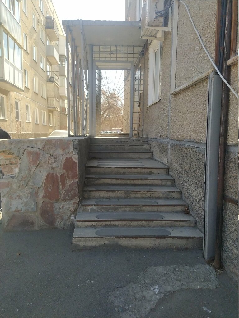 Özel ağız ve diş sağlığı klinikleri ve muayenehaneleri Dyent Studiya, Abakan, foto