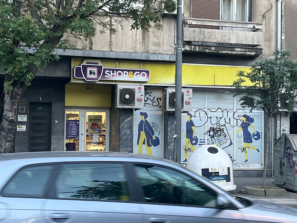Süpermarket Shop&Go, Belgrad, foto