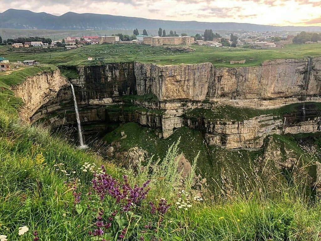 Konuk evi Tobot, Dağıstan, foto