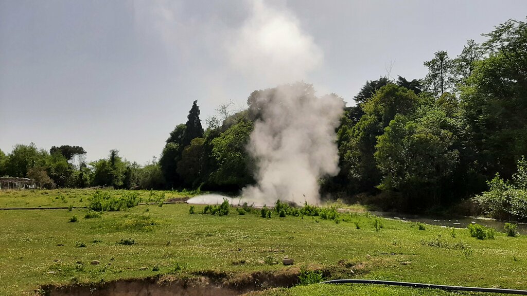 Gayzer Горячий источник Кындыг 3, Oçamçıra Bölgesi, foto