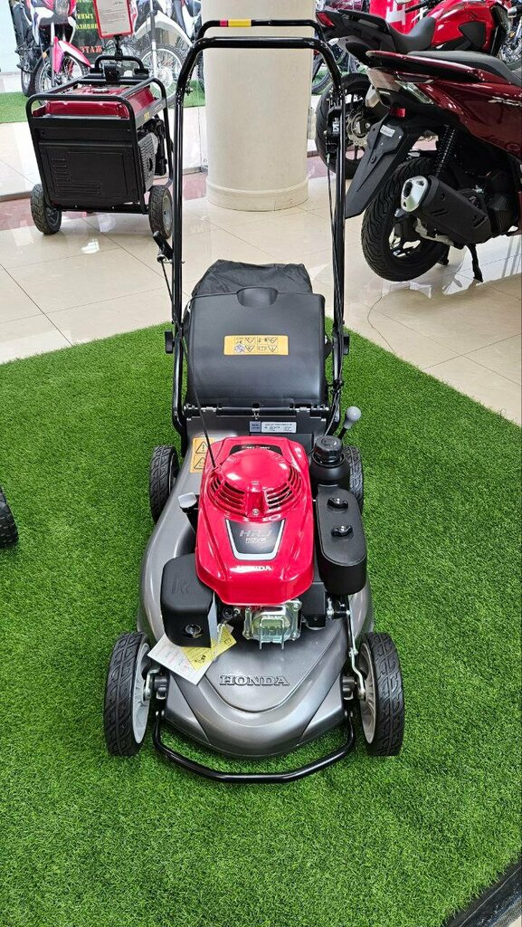 Motosiklet tamiri Honda dom, Moskova, foto