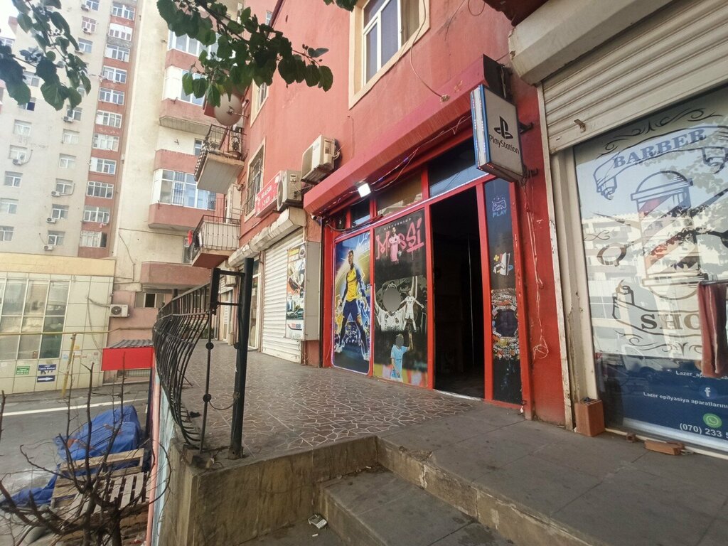 Oyun ve oyun konsolu firmaları Derby Playstation, Bakü, foto