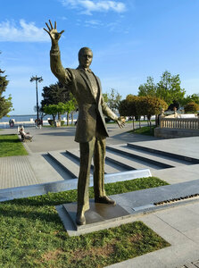 Muslim Magomayev (Bakı, Sebail District, Baku Boulevard), anıt, heykel  Bakü'den