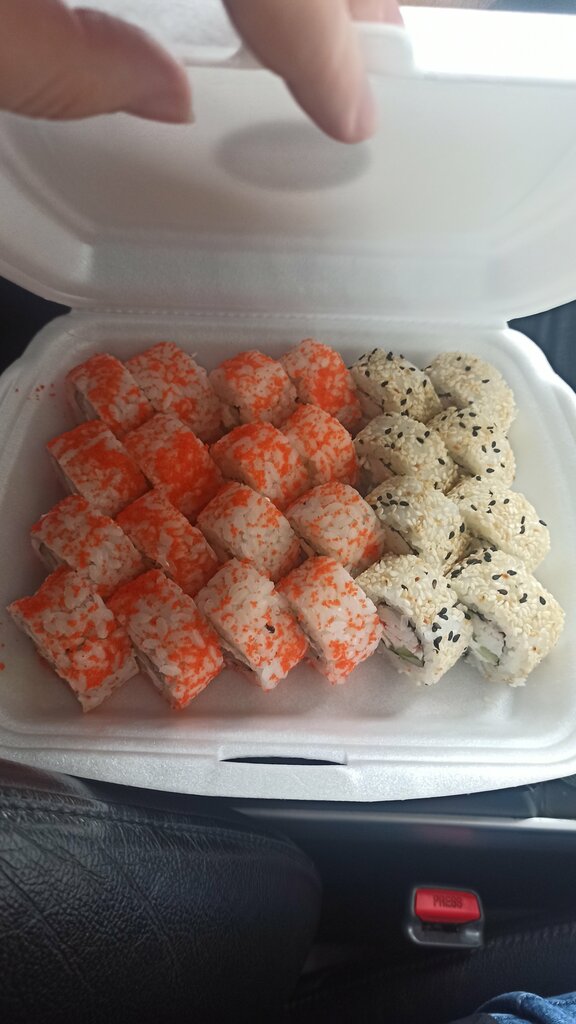 Hazır yemek teslim servisleri Sakura, Bratsk, foto
