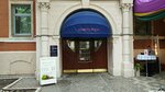 Saint (Spiridonyevsky Lane No:9с1), showroom  Moskova'dan