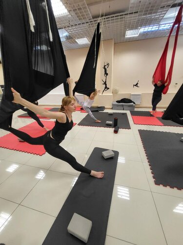 Yoga stüdyosu Aeroyoga, Liski, foto