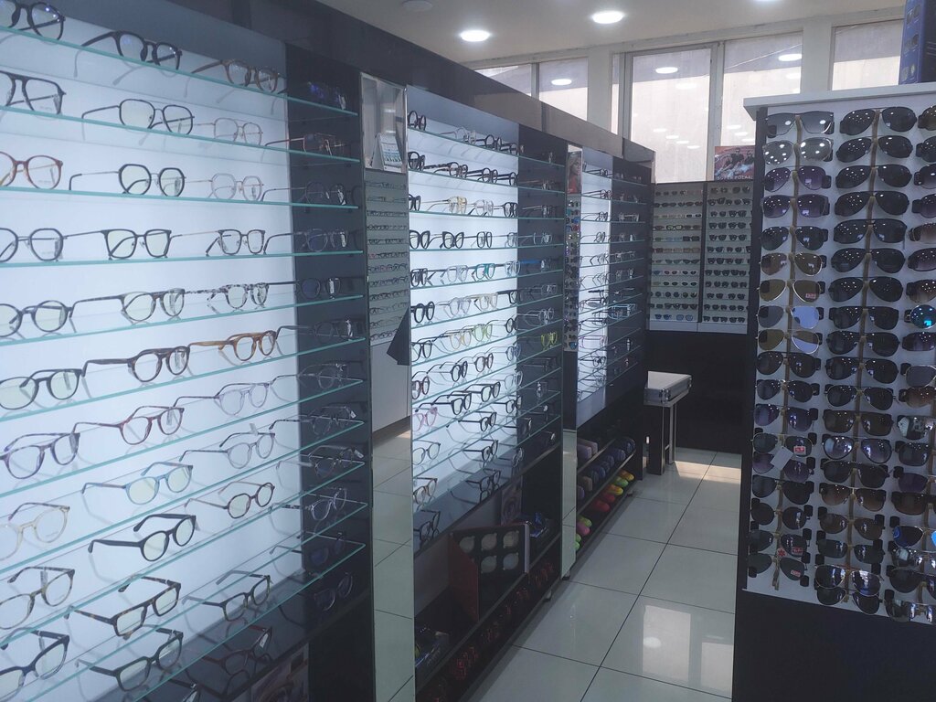 Optik Optics, Bakü, foto