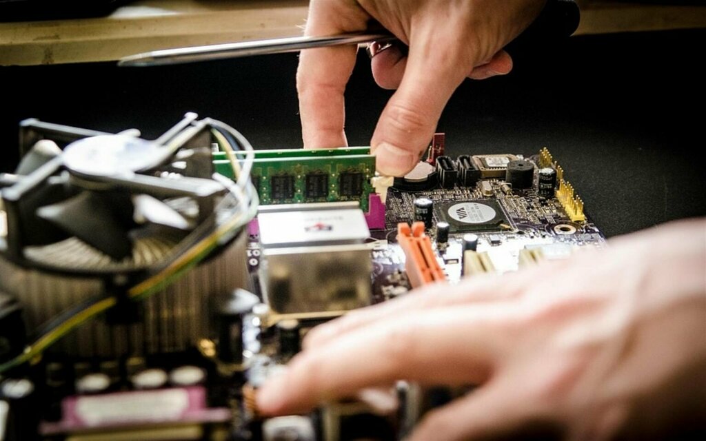 Computer repairs and services MasterComp, Sevastopol, foto