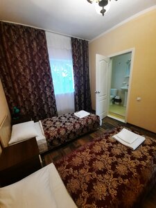 Meridiana (улица Пушкина No:66), otel  Yevpatorya'dan