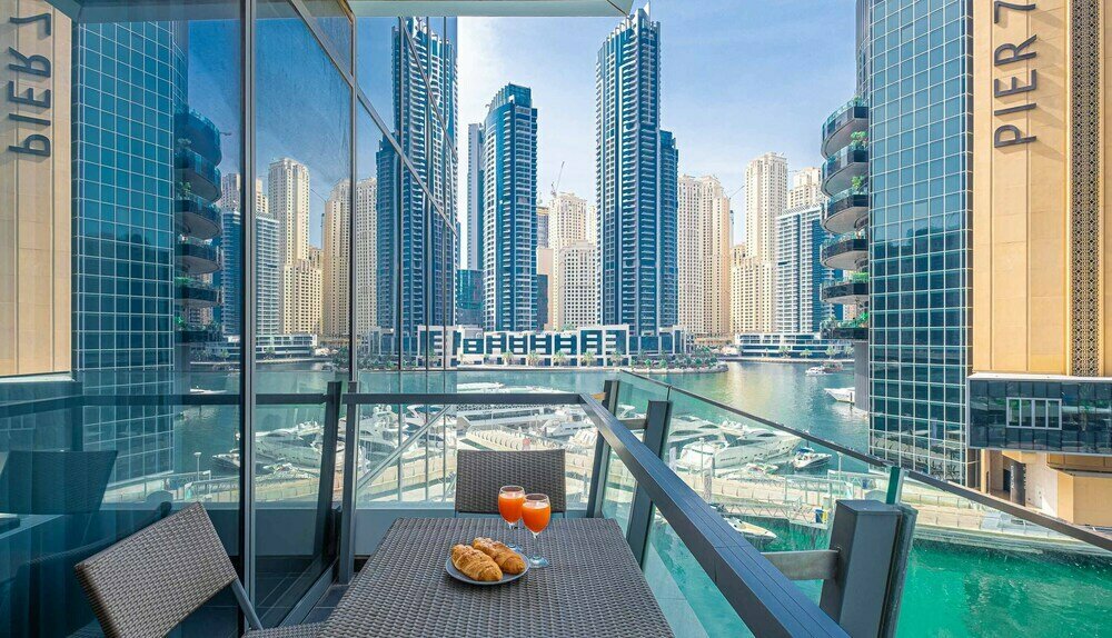 Kısa süreli konaklama Lux Holiday Home - Silverene Towers 1, Dubai, foto