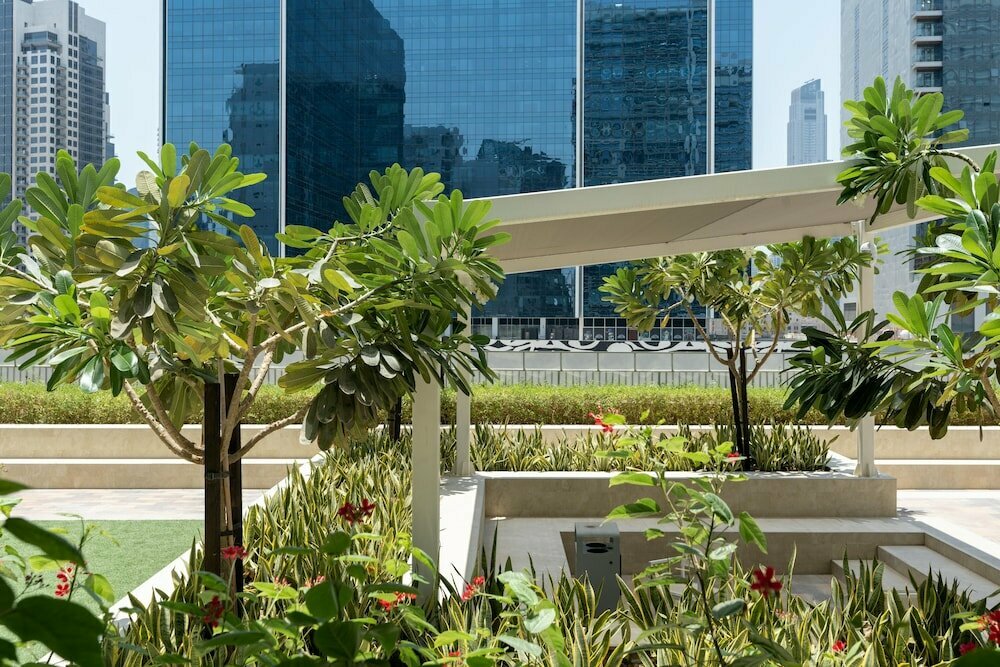 Kısa süreli konaklama Whitesage - Stylish Apt With Balconies In The Heart of Dubai, Dubai, foto