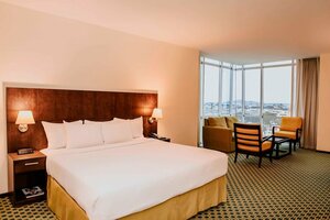 Courtyard by Marriott Guayaquil (Guayas, Guayaquil), otel  Guayaquil'den