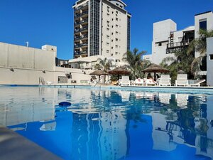 Hotel Presidente (Provincia de Córdoba, Villa Carlos Paz), otel  Villa Carlos Paz'dan