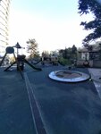Playground (Autonomous Republic of Crimea, Yalta, Gagarinskiy Descent), oyun alanı  Yalta'dan