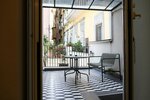 Jazz Apartment at Piazza Bellini by Wonderful Italy (Via Santa Maria di Costantinopoli No:89, Naples), kısa süreli konaklama  Napoli'den
