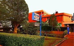 Résidence Bérah (Yamoussoukro), otel  Yamoussoukro'dan
