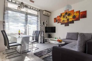 Apartment Slavica (Split-Dalmatia County, Split), otel  Split'ten