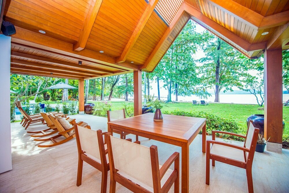 Otel Charming Beachfront Villa on Bangtao, Phuket Eyaleti, foto