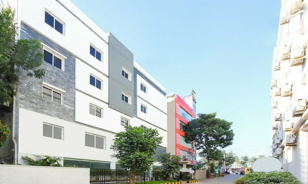 Otel Treebo Trend Kruthika Inn, Haydarabat, foto