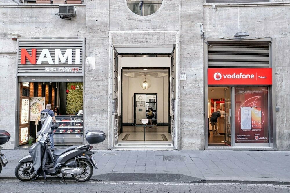 Otel Be Italian Bovio Flats, Napoli, foto