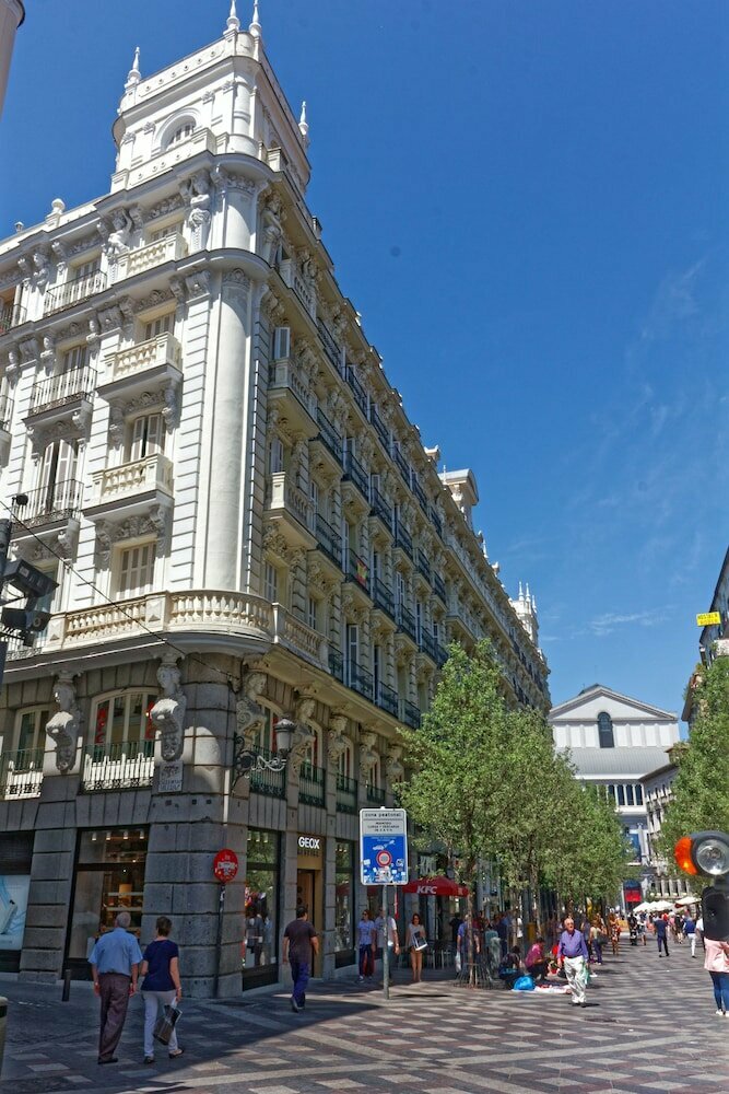 Otel Arenal Suites, Madrid, foto