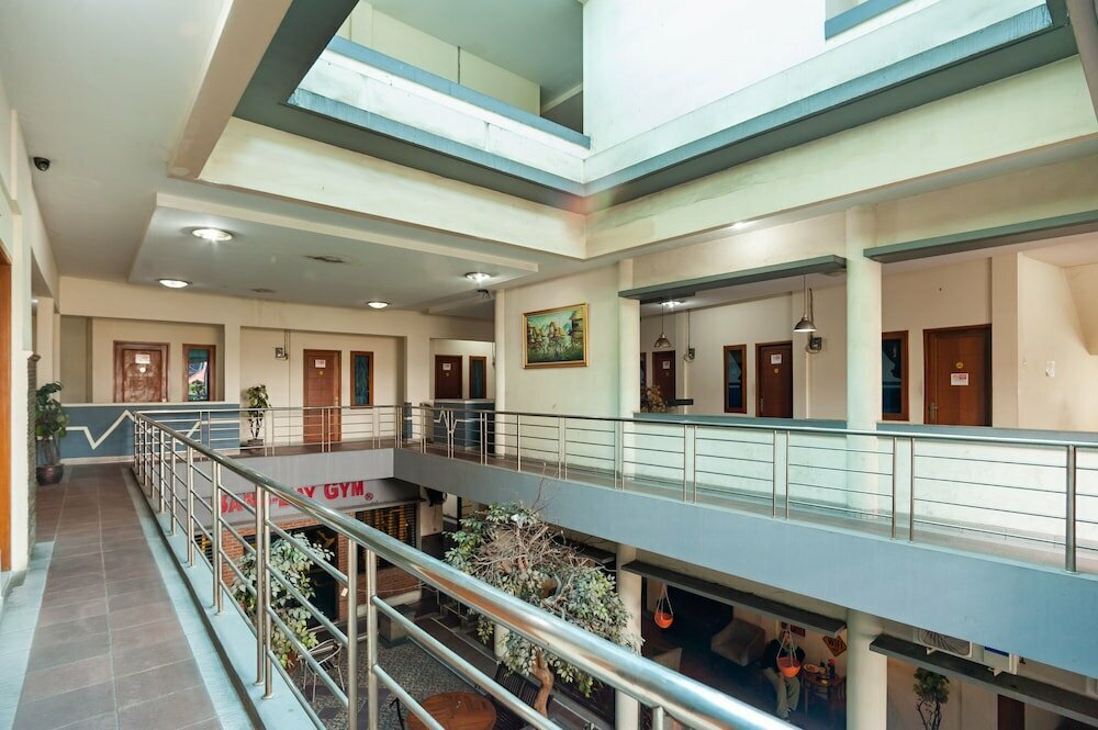 Otel RedDoorz Plus near Universitas Indonesia, Depok, foto