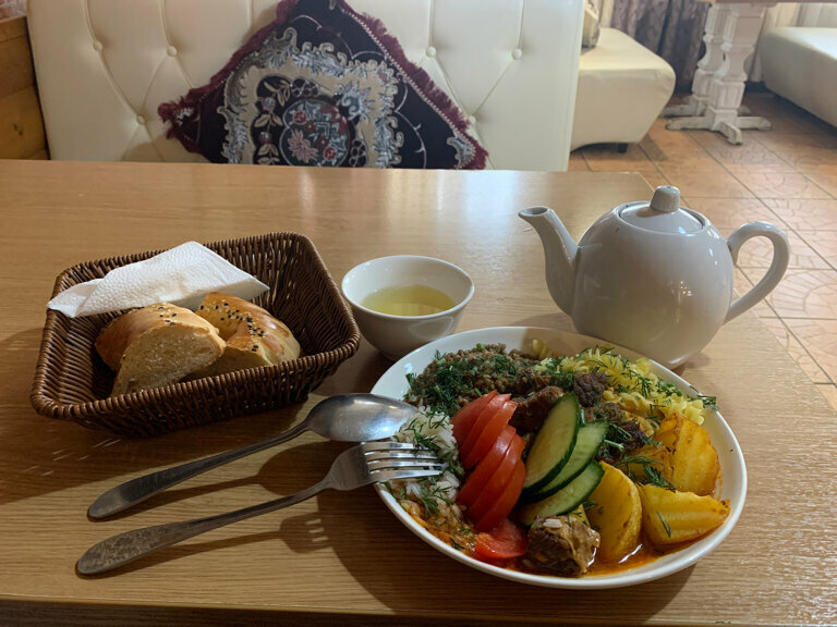 Kafe Самса, Tosno, foto