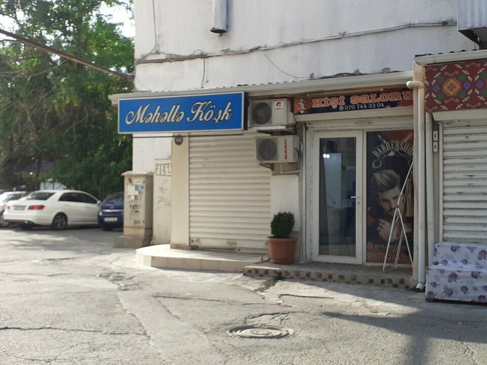 Berberler Kişi Salonu, Bakü, foto