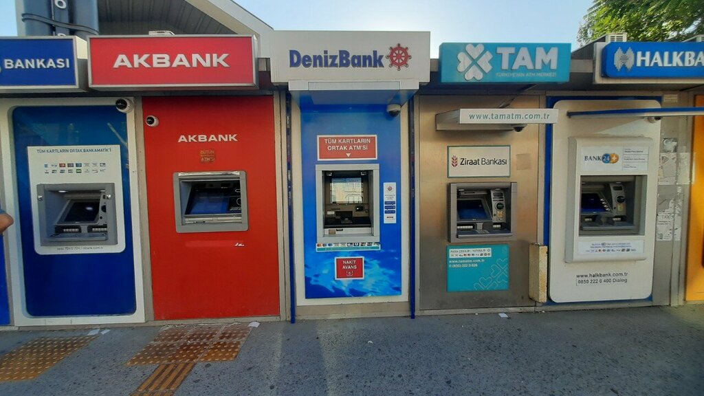 ATM'ler DenizBank, İstanbul, foto