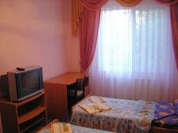 Nadezhda (Kolkhoznaya ulitsa No:87А, Abinsk), otel  Abinsk'ten