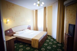Feeriya (Gelendzhikskiy Avenue No:133к9), otel  Gelencik'ten