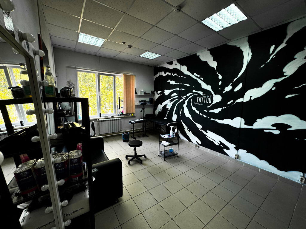 Dövmeciler Tattoo D. Valentin, Şatura, foto