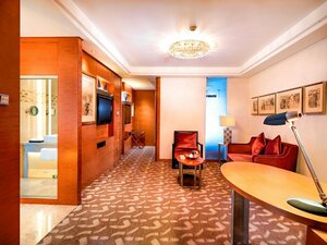 Swissotel Foshan (Primorye Territory, Dalnerechenskiy rayon, Vedenkinskoye selskoye poseleniye, village of Mezhdurechye), otel  Foshan'dan