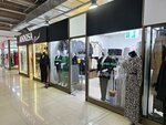 Clothing Store (Qabdolov kóshesi No:1), giyim mağazası  Almatı'dan