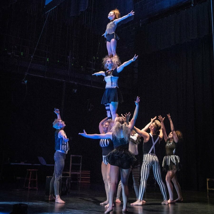 Dans okulları D Square, dance and fitness studio, Abu Dabi, foto