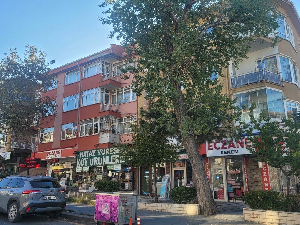 Eczaneler Senem Eczanesi, Ankara, foto