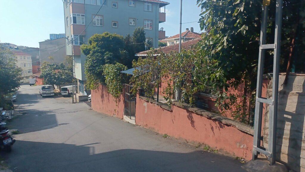 Muhtarlıklar Yenisahra Mahallesi Muhtarlığı, İstanbul, foto