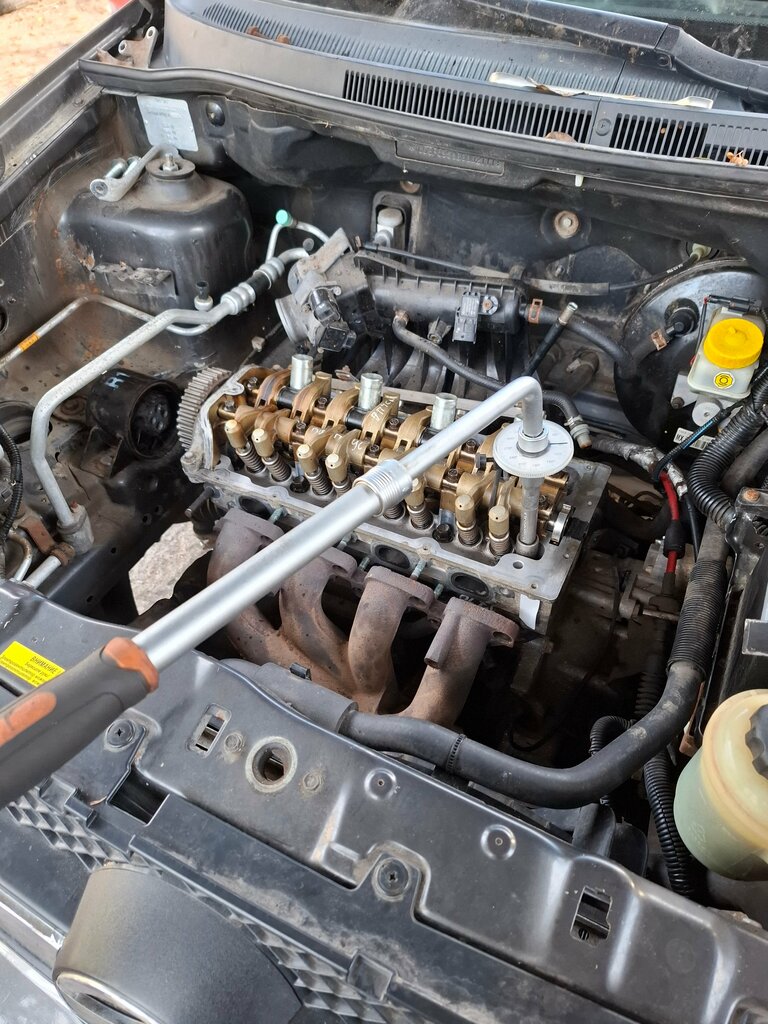 Otomobil servisi Автосервис, Alekseyevka, foto