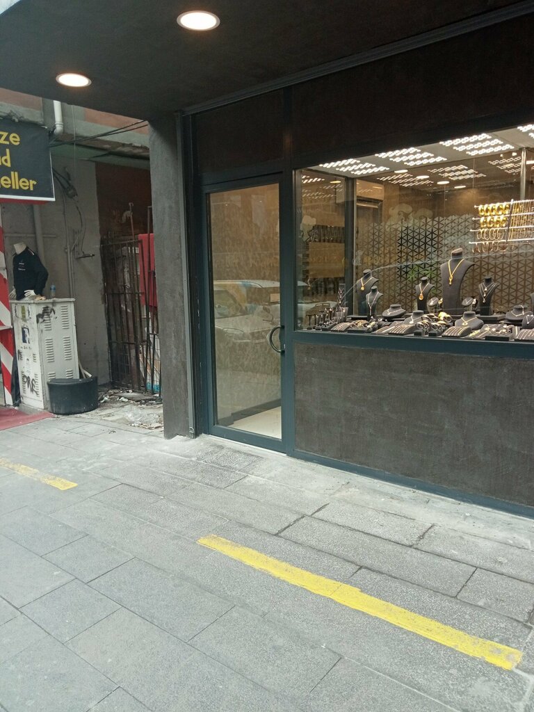 Kuyumcular Özge Kuyumculuk, İstanbul, foto